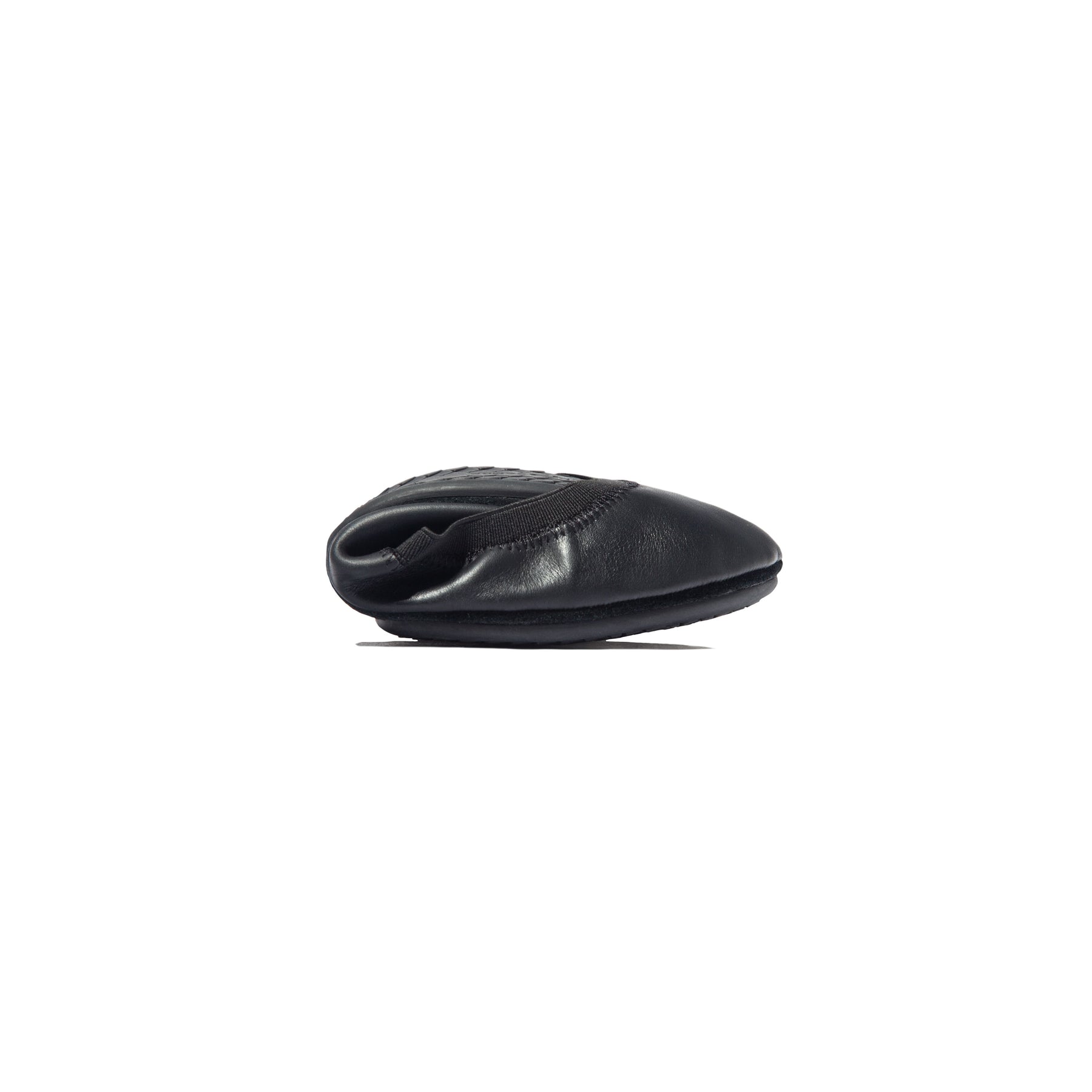 Samara Foldable Ballet Flat in Black Leather